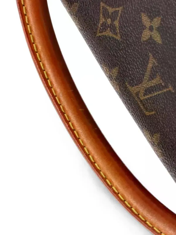 LOUIS VUITTON Looping Handbag Monogram Canvas Mm Satchel
