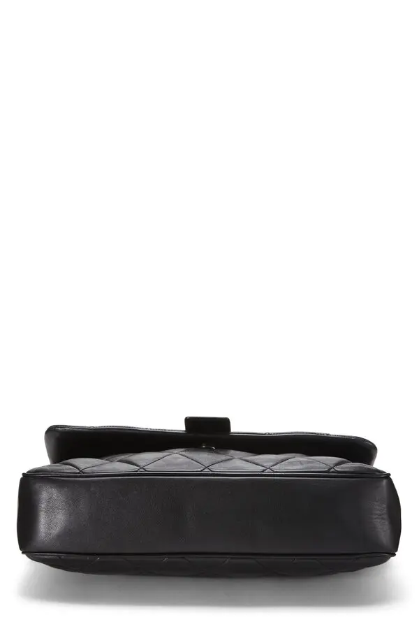 Chanel Lambskin Paris-londres Door Latch Flap Bag