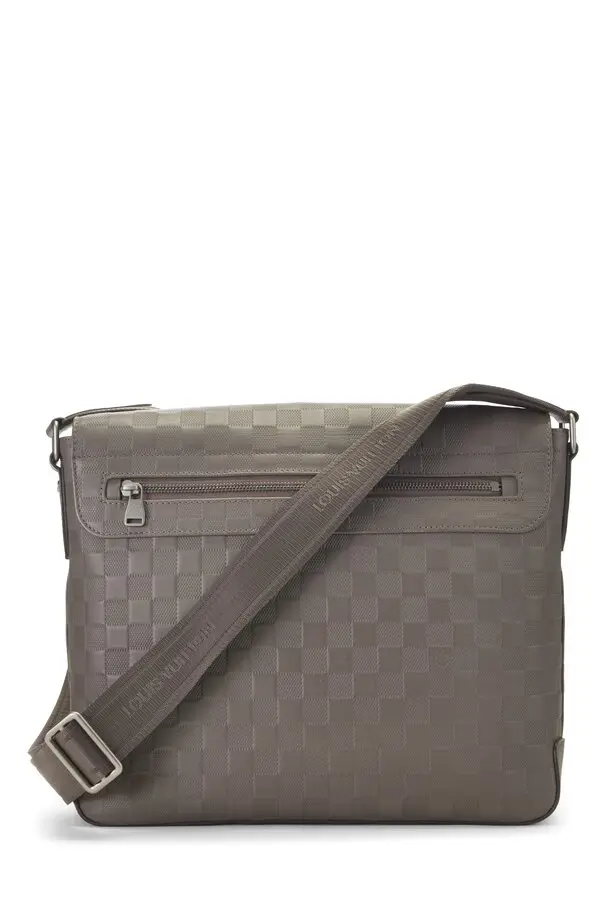 LOUIS VUITTON Damier Infini District Messenger