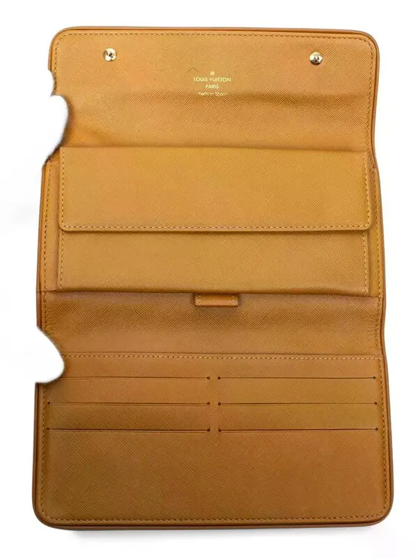 LOUIS VUITTON Mini Monogram Lin International Wallet