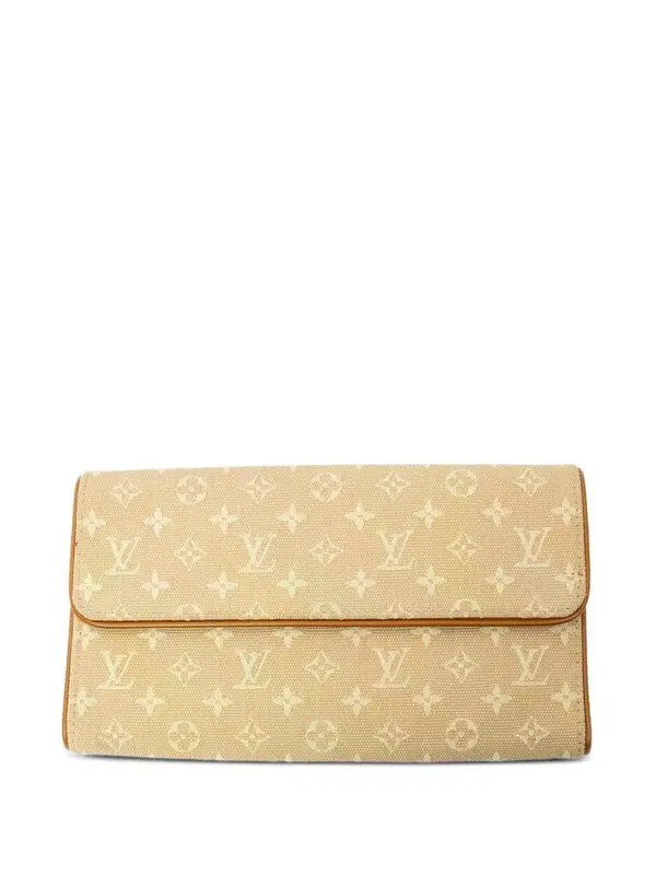 LOUIS VUITTON Mini Monogram Lin International Wallet - Neutrals