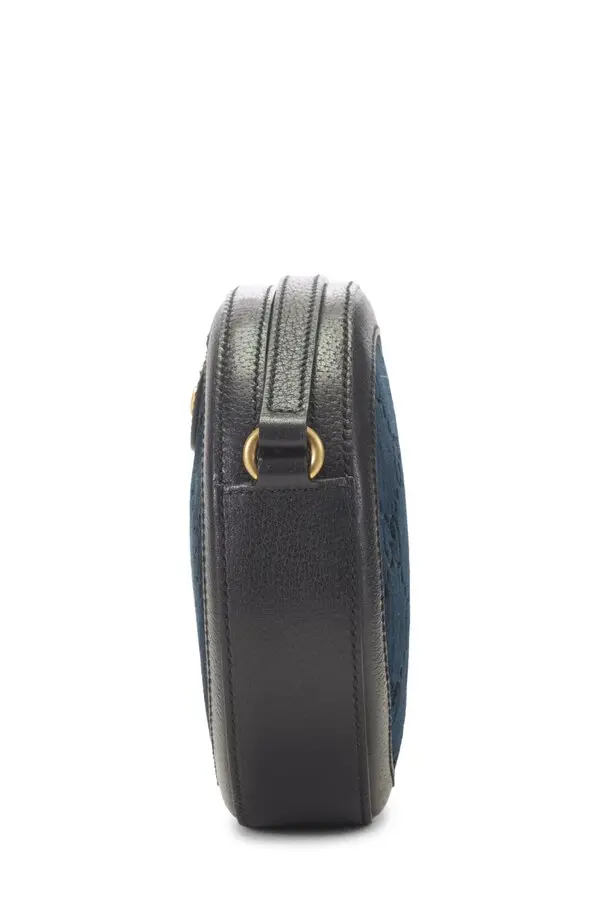 Gucci Gg Velvet Round Shoulder Bag