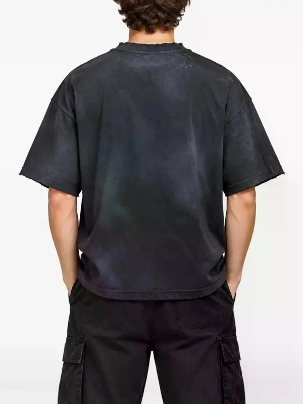 WARMAN Distressed Cross-print T-shirt