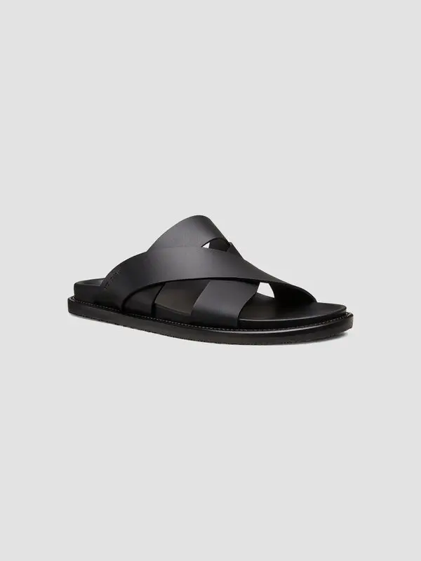 STUART WEITZMAN Berkley Crisscross Leather Sandals