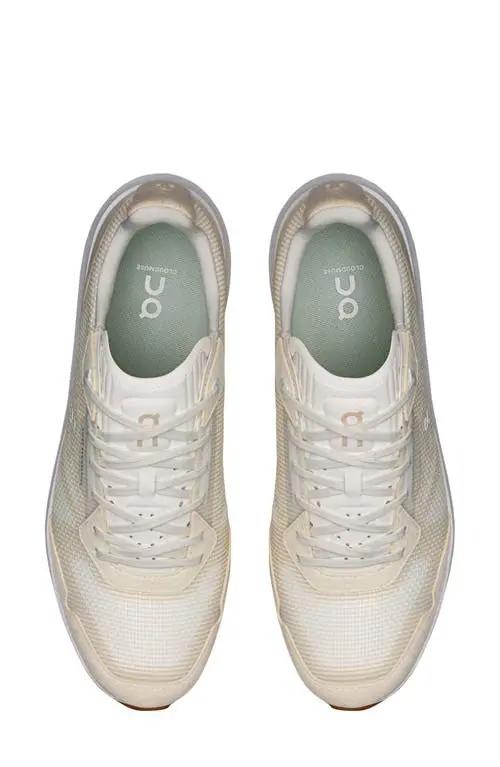On X Zendaya Cloud Muse Sneaker - White/dew