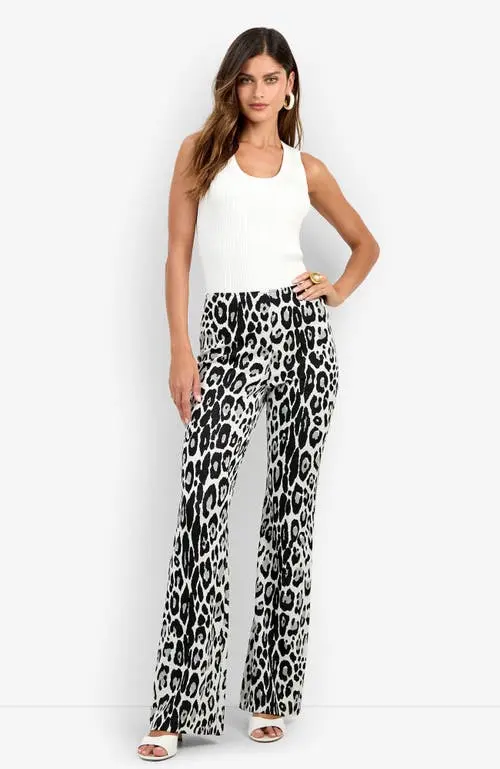 Trina Turk Jacoba Leopard Print Pant - Snow Leopard