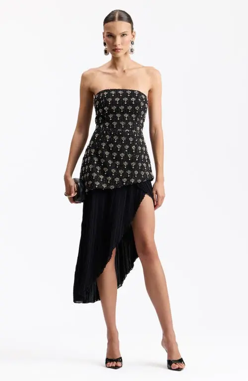 Avec Les Filles Sleeveless Asymmetric Hem Cocktail Dress