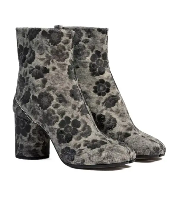 MAISON MARGIELA Tabi Ankle Boots