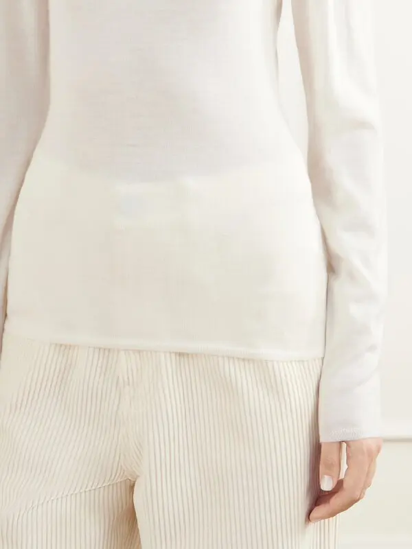 ALMADA Farra Cashmere Turtleneck Sweater