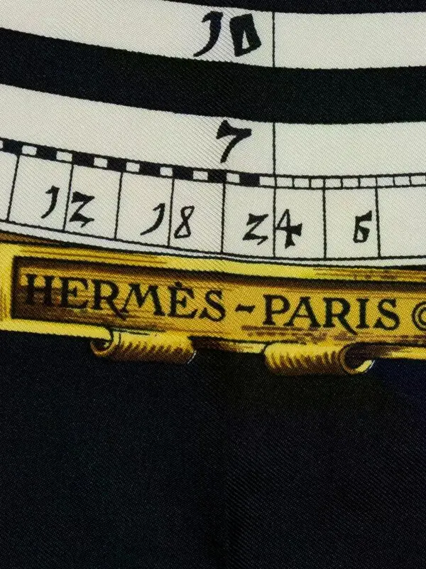 Hermès Dies Et Hore Silk Scarf - Black
