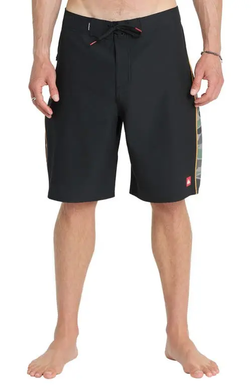 Quiksilver Young Guns Nomad Print Board Shorts - Anthracite