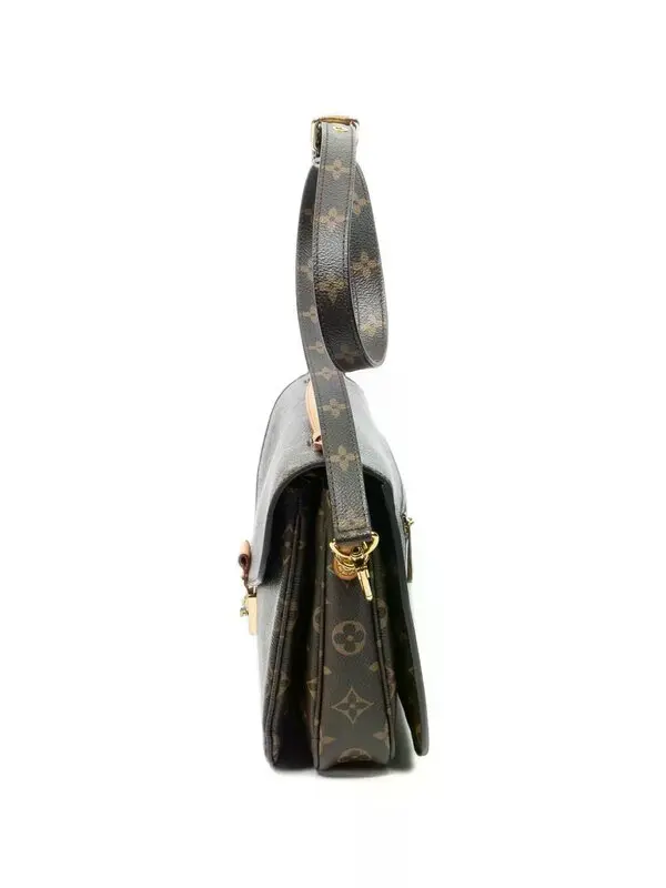 LOUIS VUITTON Pochette Metis Monogram Shoulder Bag - Brown