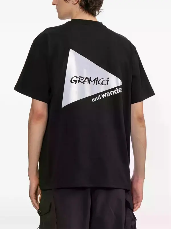 AND WANDER Chest Pocket Graphic T-shirt