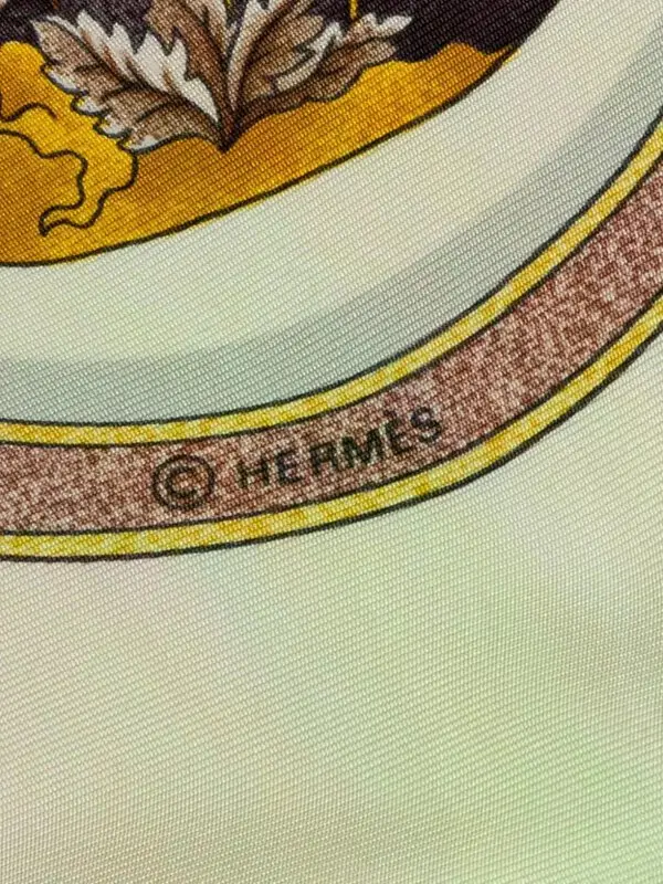 Hermès Perfume Bottle Print Scarf - Neutrals