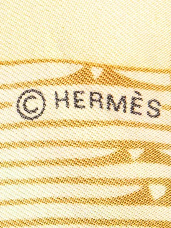 Hermès Couvee D' Scarf - Brown