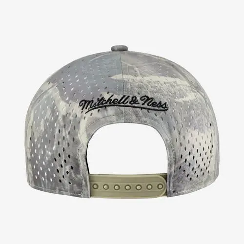 Mitchell & Ness Los Angeles Lakers Perfect Pro Adjustable Hat