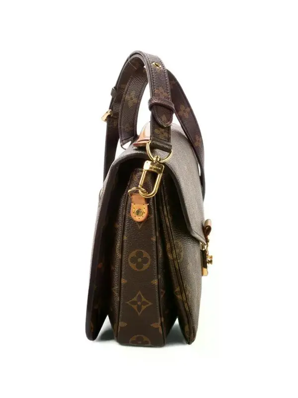 LOUIS VUITTON Pochette Metis Foldover-top Cross Body Bag