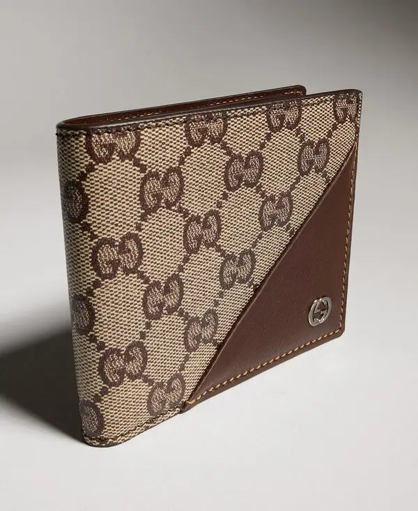Gucci Bi-fold Wallet With Interlocking G