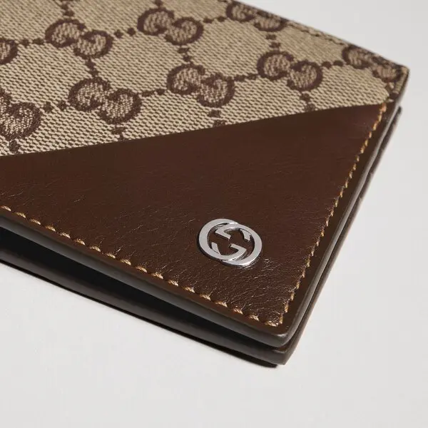 Gucci Bi-fold Wallet With Interlocking G