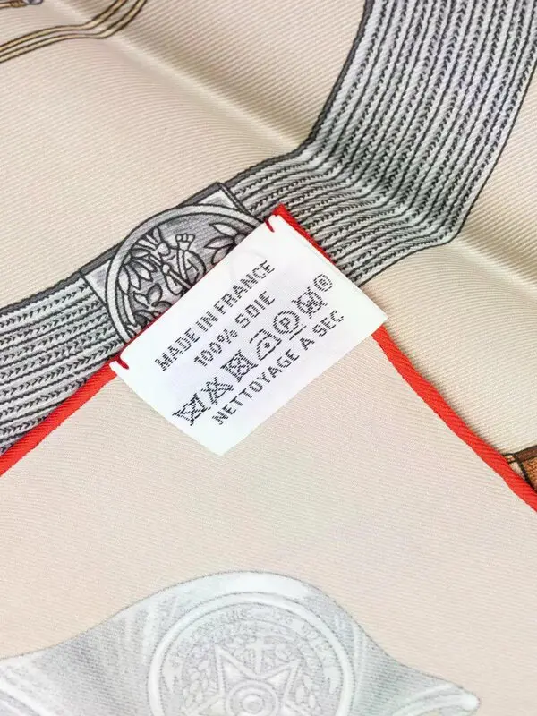 Hermès 1990-2010 Pampa Silk Scarf 70 Scarves