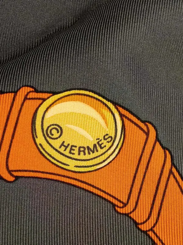 Hermès 2000-2026 Tout En Carre Silk Scarf 90 Scarves