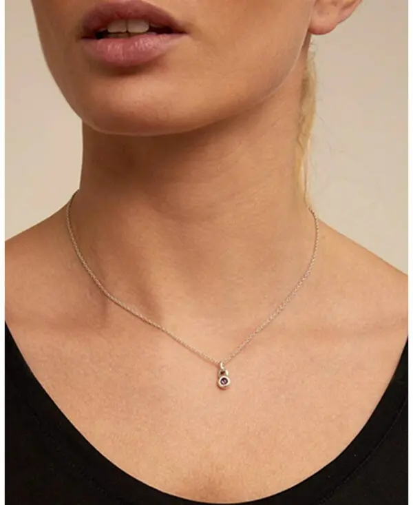 UNODE50 Charm With Pink Crystal