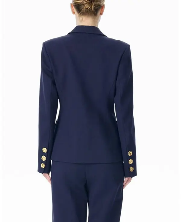 JANET HOWARD NEW YORK Riley Blazer