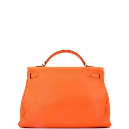 Hermès Kelly Handbag Togo With Gold Hardware 40