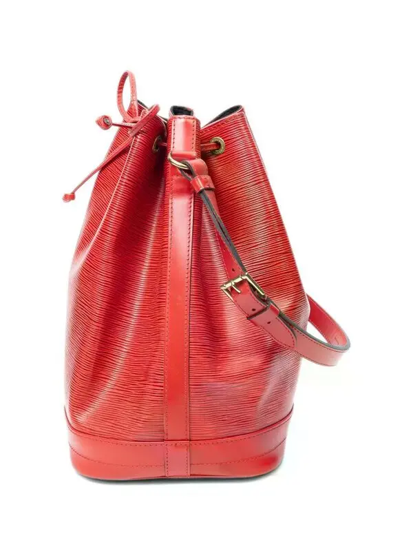 LOUIS VUITTON Gm Noe Bucket Bag
