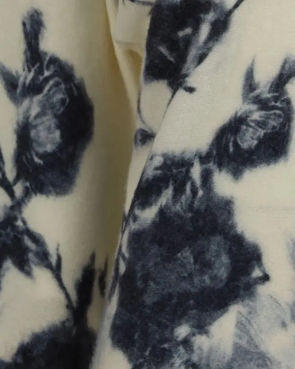 Blumarine Wool And Cahmere Weater With Applied Roe