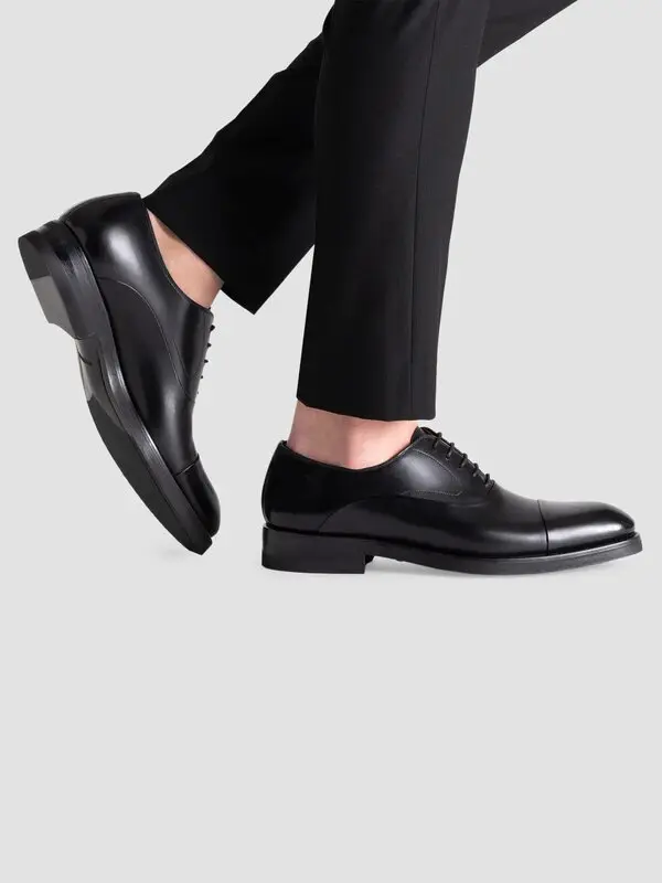 Magnanni Omega Leather Oxfords