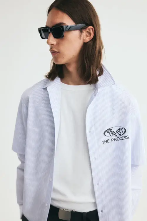H&M Relaxed-fit Layered-look Printed Shirt