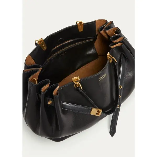 Balenciaga Fan Medium Leather Carryall Bag