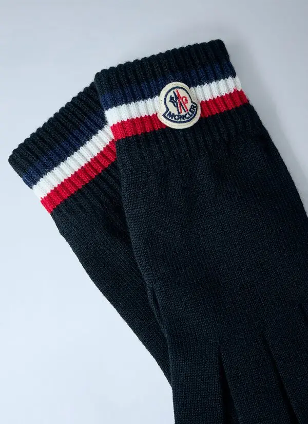 Moncler Knit Gloves With Logo Patch