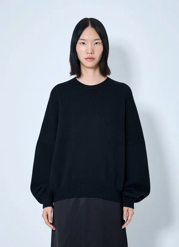 Khaite Oversized Wool-blend Sweater - Black