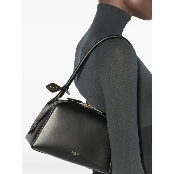 Alaïa Shoulder Bags - Black