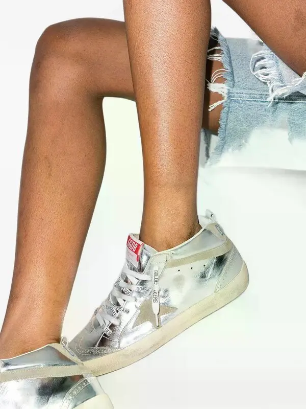 GOLDEN GOOSE Mid Star In Laminated Leather With Dove Gray Star Sneakers