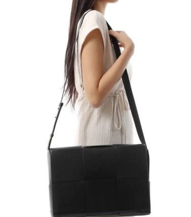 Bottega Veneta Large Intrecciato Crossbody Bag