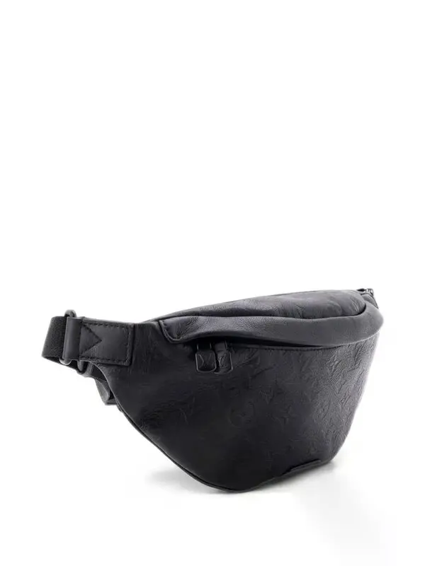 LOUIS VUITTON Discovery Bumbag Monogram Shadow Leather Belt Bag