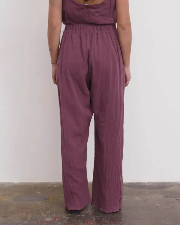 BASERANGE Folio Elasticated-waistband Trousers
