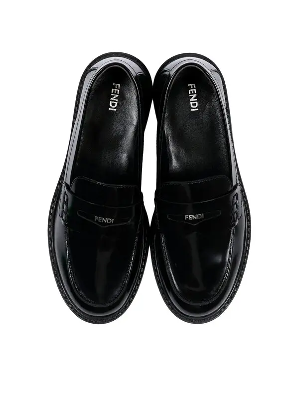 Fendi Logo-plaque Leather Loafers