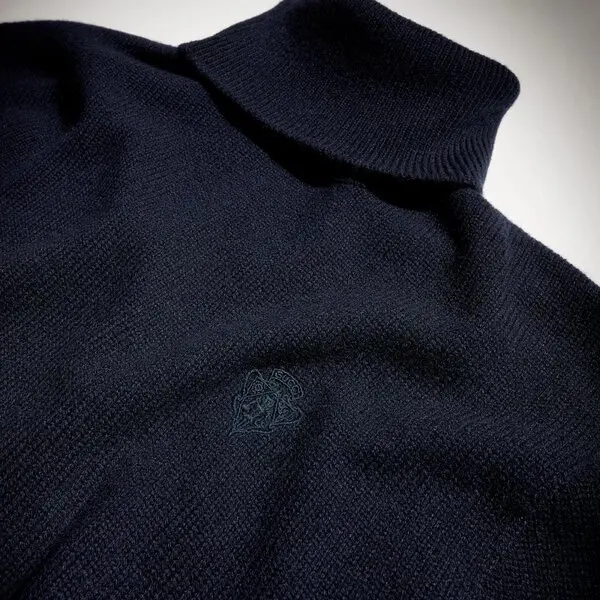Gucci Seamless Cashmere Knit Sweater