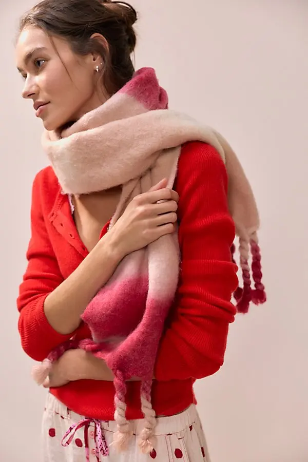 Free People Winter Days Blanket Scarf - Bubblegum