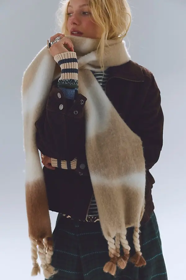 Free People Winter Days Blanket Scarf - Oat