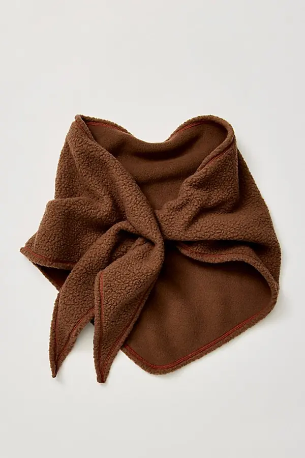 Free People Fleecy Sherpa Triangle Scarf - Cocoa