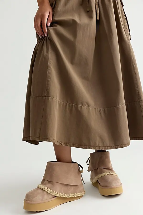 Mou Foldover Platform Boots
