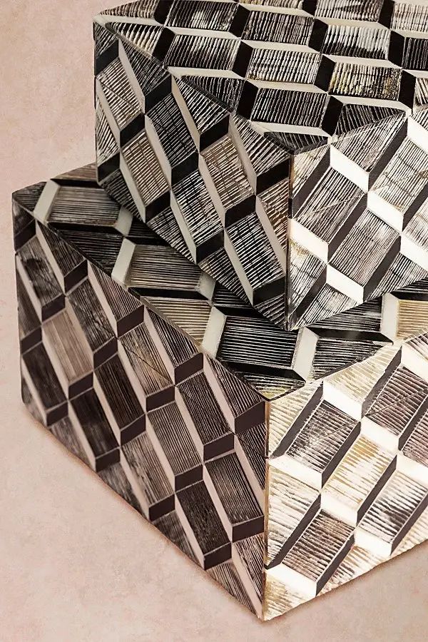 GAURI KOHLI Leela Horn & Bone Boxes
