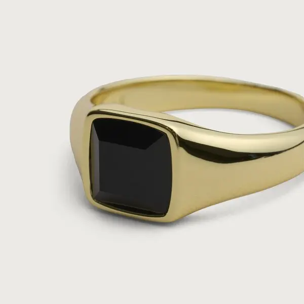 COMMON LINES Onyx Cushion Signet Ring