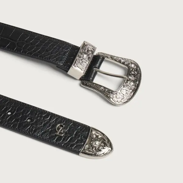 COMMON LINES Outlaw Belt