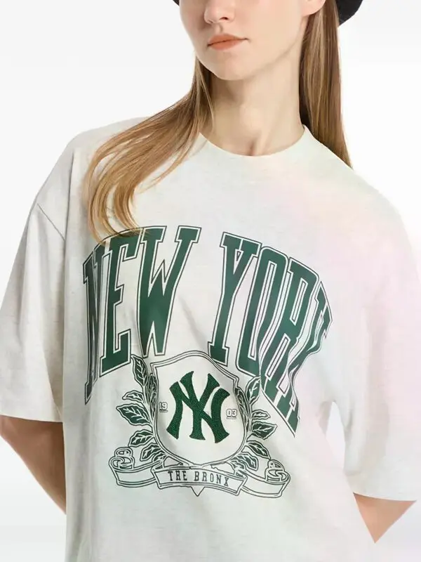 New Era Oversized T-shirt